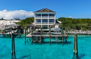 Luxury Holiday Villas & Apartments in Black Point, Black Point ...